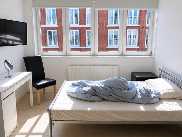 Apartment at Kensal Road, Greater London