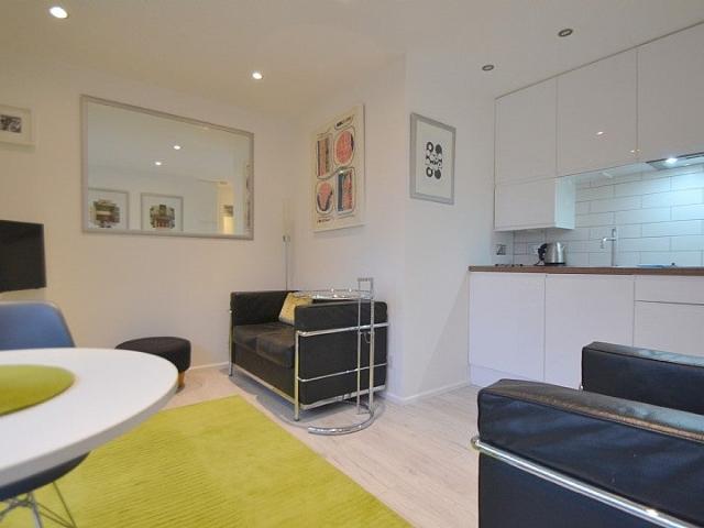 Apartment at Kensington Gardens Square, City of Westminster