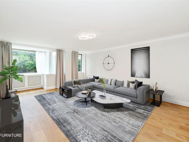 Apartment at Kensington Gore, City of Westminster