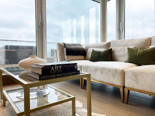 Apartment at Kensington High Street, Greater London