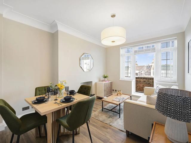 Apartment at Kensington High Street, Greater London