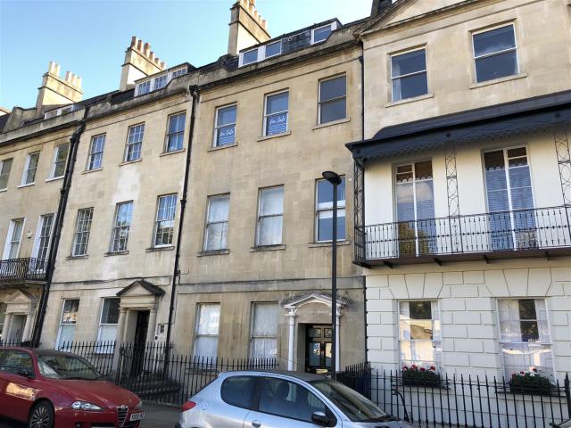 Apartment at Kensington Place, Bath