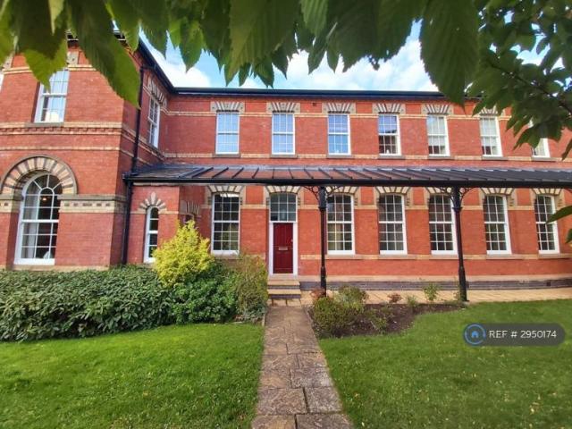 Apartment at Kensington Square, Macclesfield