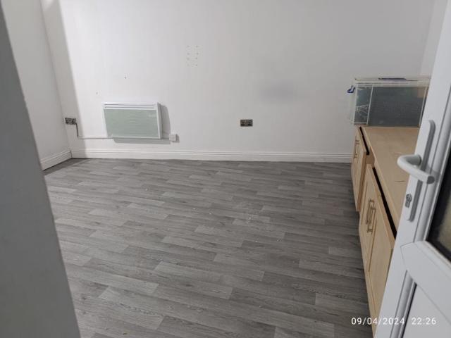 Room at Kenwood Lane, Birmingham