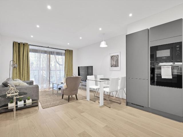 Apartment at Kenton Lane, Greater London