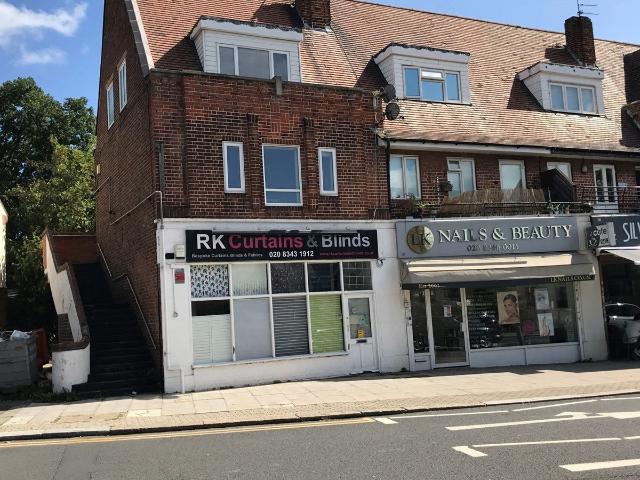 Apartment at Kenton Road, Greater London