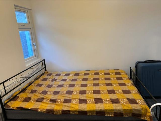 Apartment at Kenton Road, Greater London
