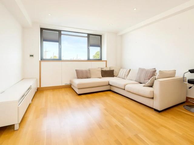 Apartment at Kentish Town Road, Greater London