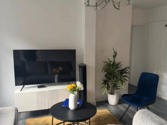 Apartment at Kersfield Road, Greater London
