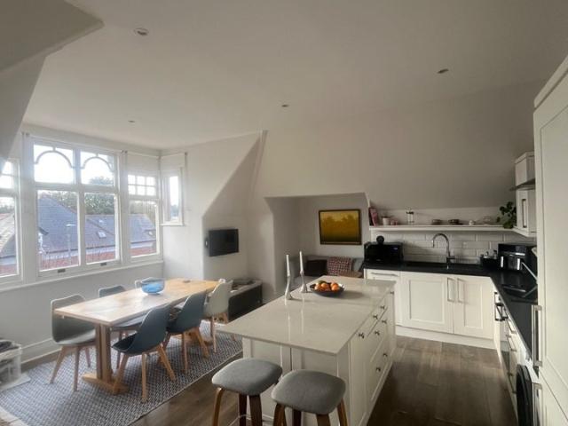 Apartment at Keswick Road, Greater London
