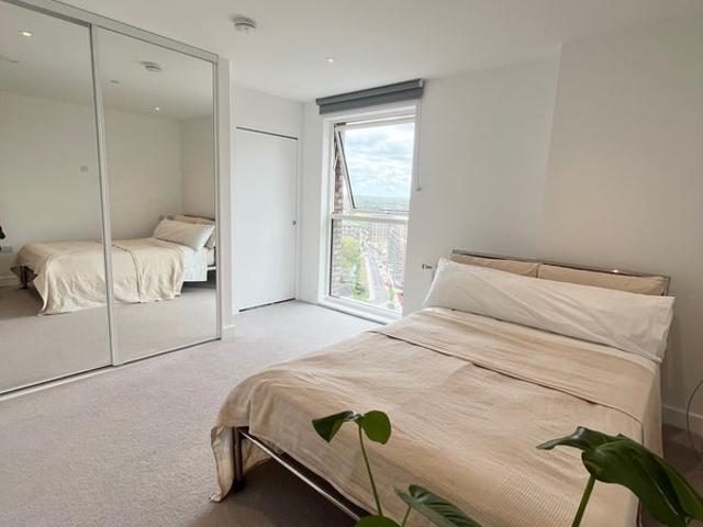 Room at Kidbrooke Park Road, Greater London