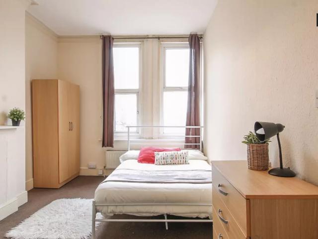 Apartment at Kilburn High Road, Greater London