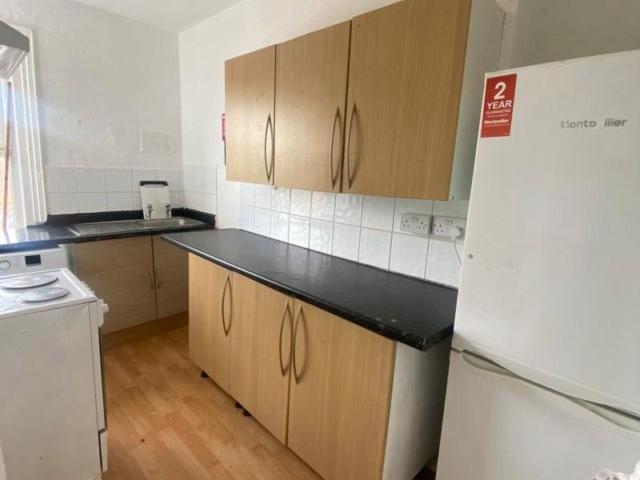 Apartment at Kilburn High Road, Greater London
