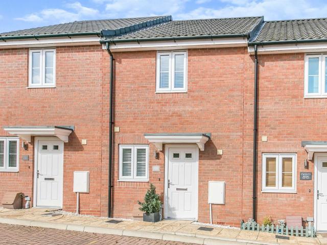 Apartment at Kiln Close, Mid Suffolk