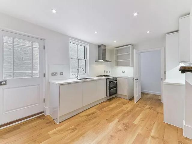 Apartment at King William Walk, Greater London