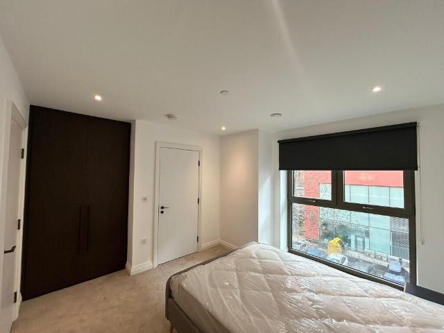 Apartment at King Charles I Island, City of Westminster