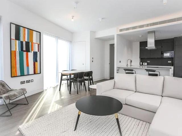 Apartment at King John Court, Greater London