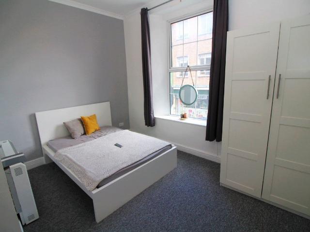 Apartment at King Square Avenue, Bristol