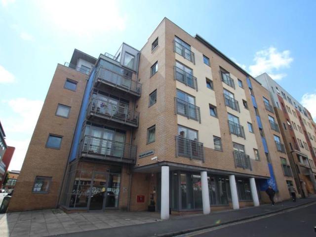 Apartment at King Square Avenue, Bristol