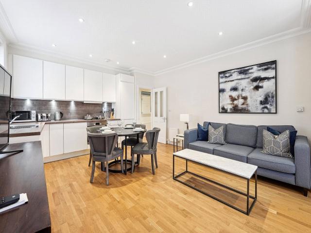 Apartment at King Street, Greater London