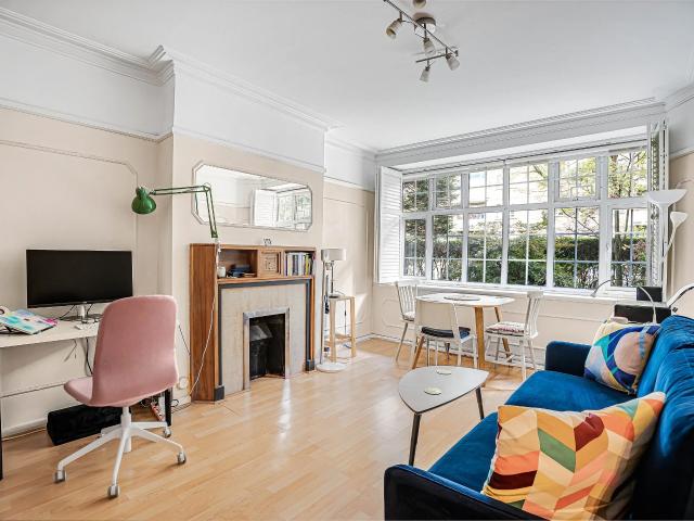 Apartment at Kingston Road, Epsom and Ewell