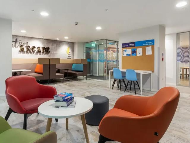 Apartment at Kingswood Street, Brighton
