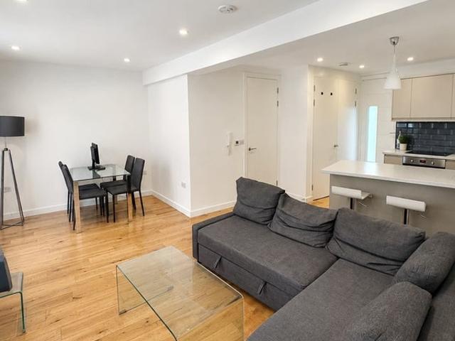 Apartment at King's Cross Road, Greater London