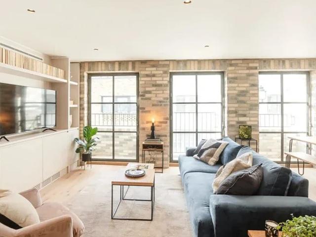 Apartment at King's Mews, Greater London