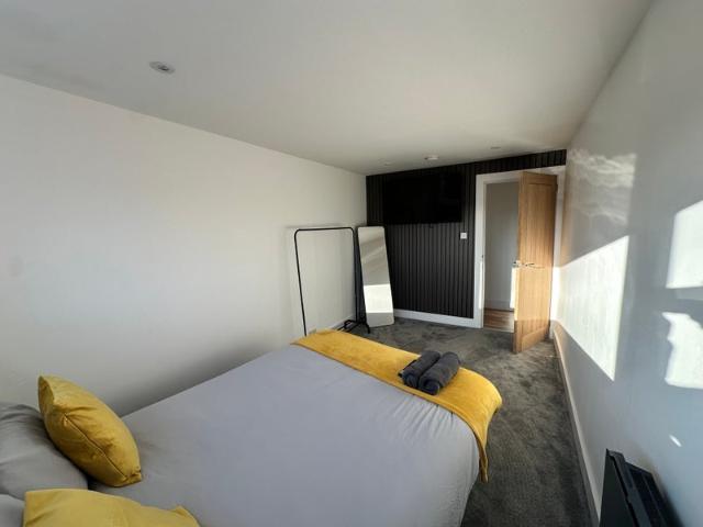 Apartment at Kings Road, Trafford