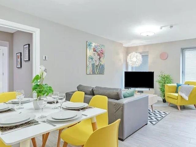 Apartment at King's Road, Brighton