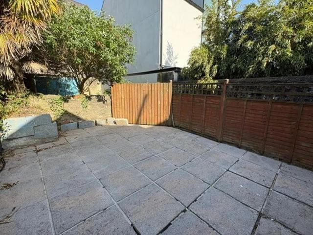 Apartment at King's Road, Cardiff