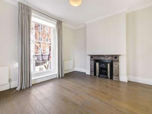 Apartment at King's Road, Greater London