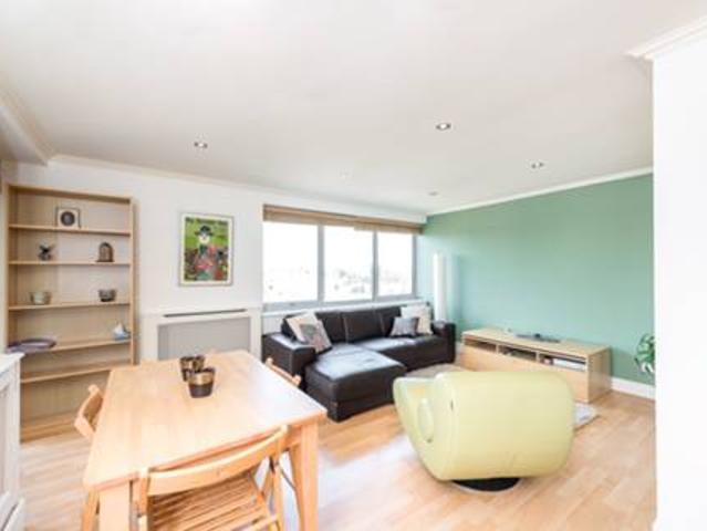 Apartment at King's Road, Greater London