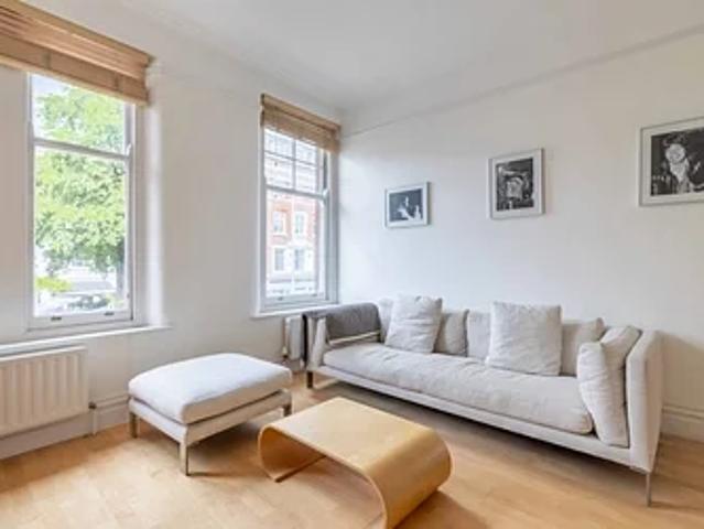Apartment at King's Road, Greater London