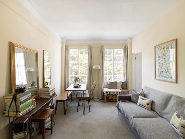 Apartment at King's Road, Greater London
