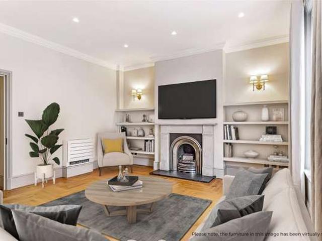 Apartment at King's Road, Greater London