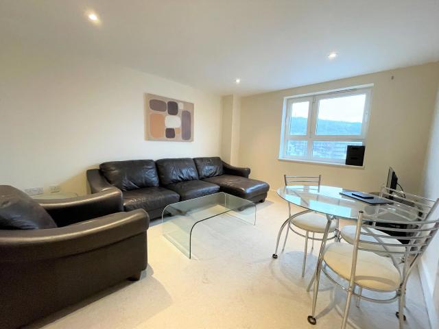Apartment at King's Road, Mumbles