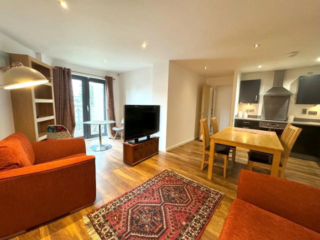 Apartment at King's Road, Mumbles