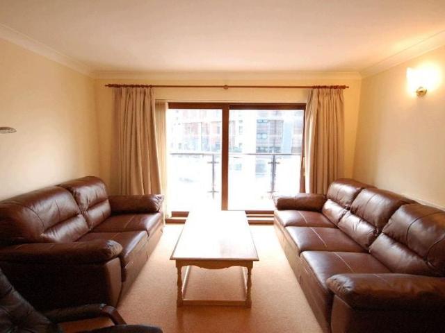 Apartment at King's Road, Reading