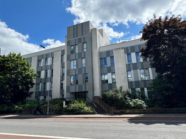 Apartment at King's Road, Reading