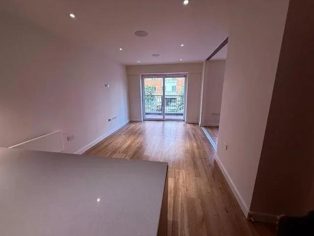 Apartment at Kingsbury Road, Greater London
