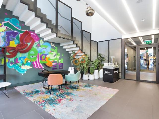 Apartment at Kingsland High Street, London