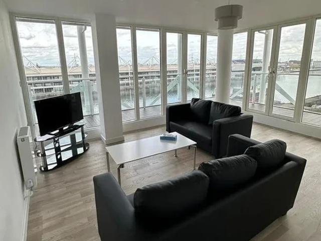 Apartment at Kingsland Road, Greater London