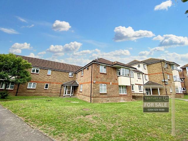 Apartment at Kingsley Road, Greater London