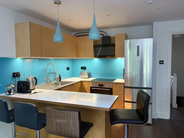 Apartment at Kingsnympton Park Estate, Greater London