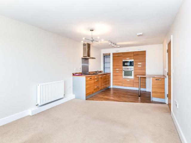 Apartment at Kingsquarter, Maidenhead