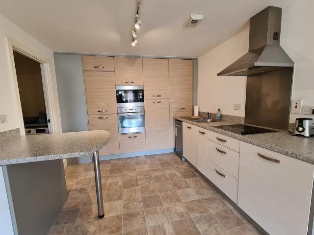 Apartment at Kingsquarter, Maidenhead