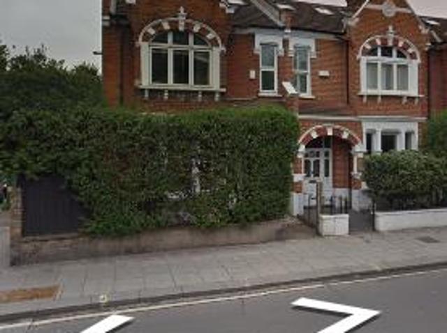 Apartment at Kingwood Road, Greater London