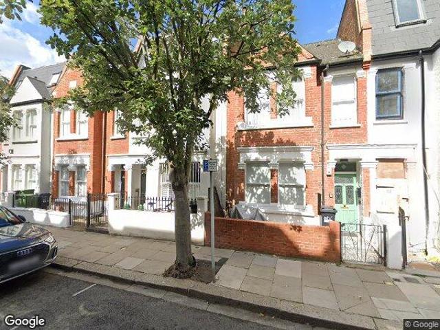 Apartment at Kingwood Road, Greater London