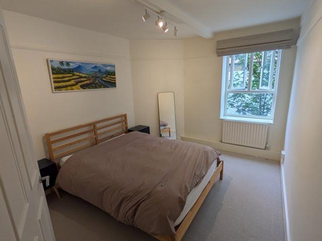 Apartment at Kintyre Court, Greater London